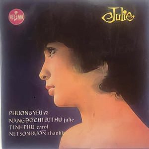 Chuyện tình "Duy Quang - Julie Quang" qua hồi ký của Julie