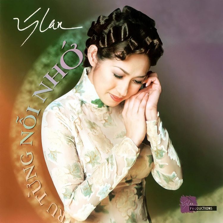 Cuộc đời và sự nghiệp của ca sĩ Ý Lan